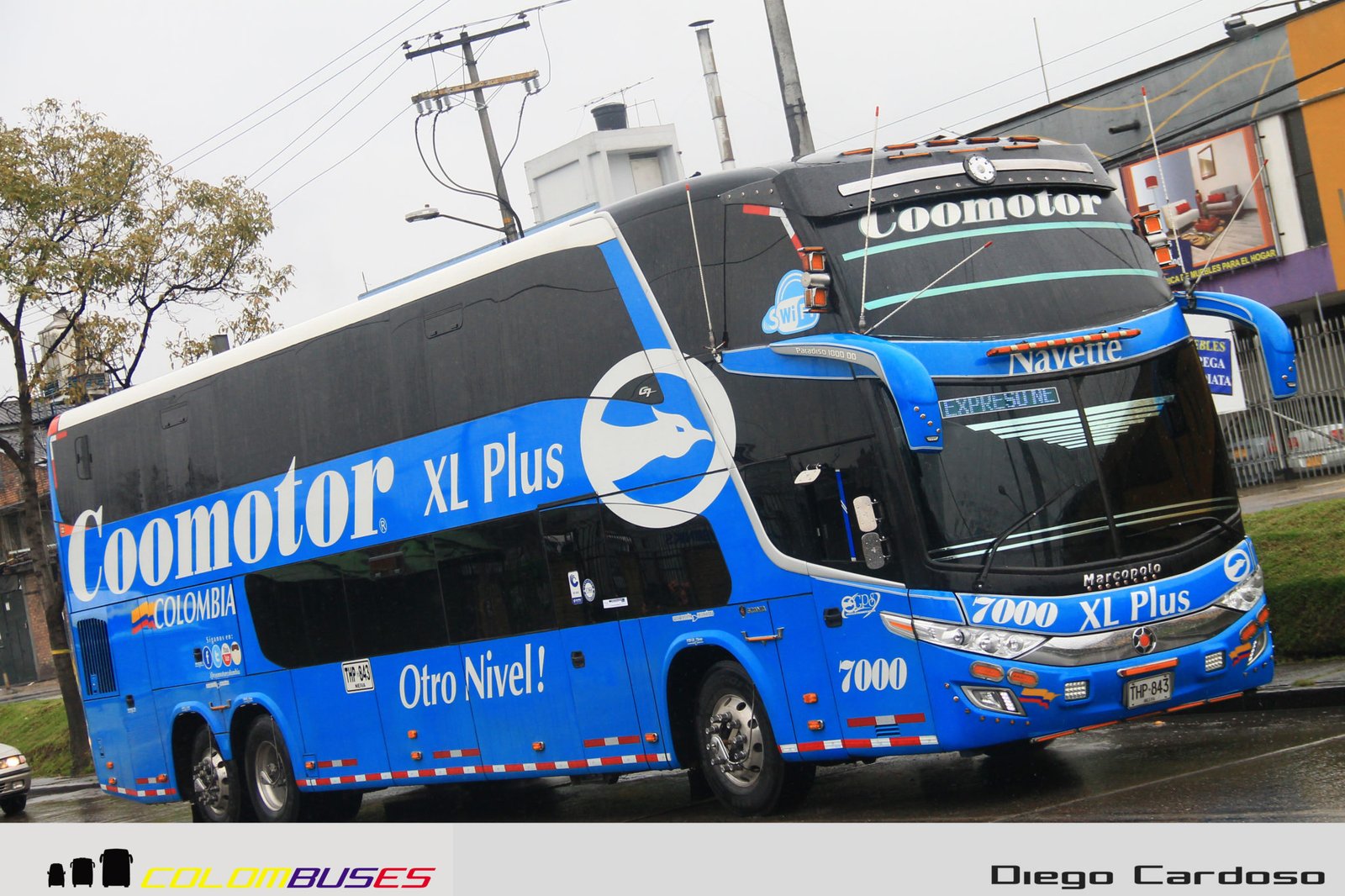 Buses de dos pisos en Colombia - Colombuses.com