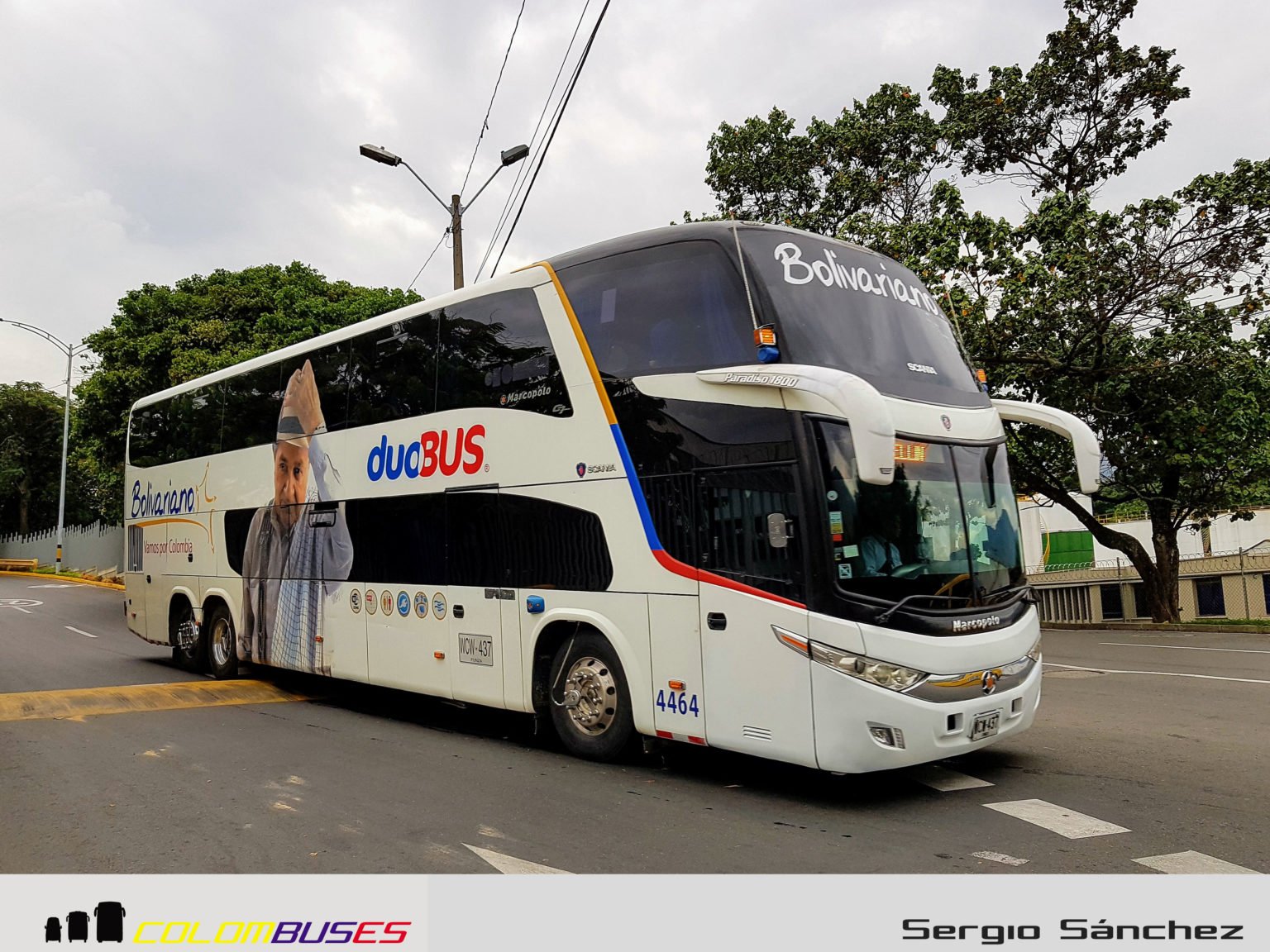 Buses de dos pisos en Colombia - Colombuses.com