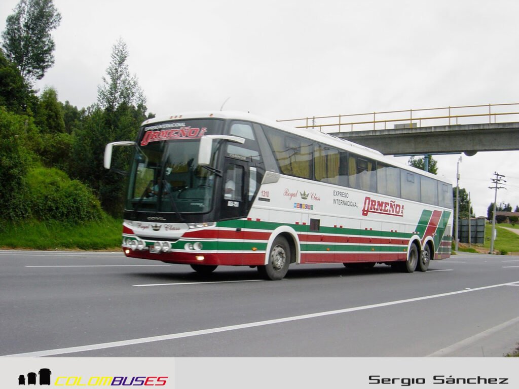 Expreso Internacional Ormeño 1310 - Colombuses.com