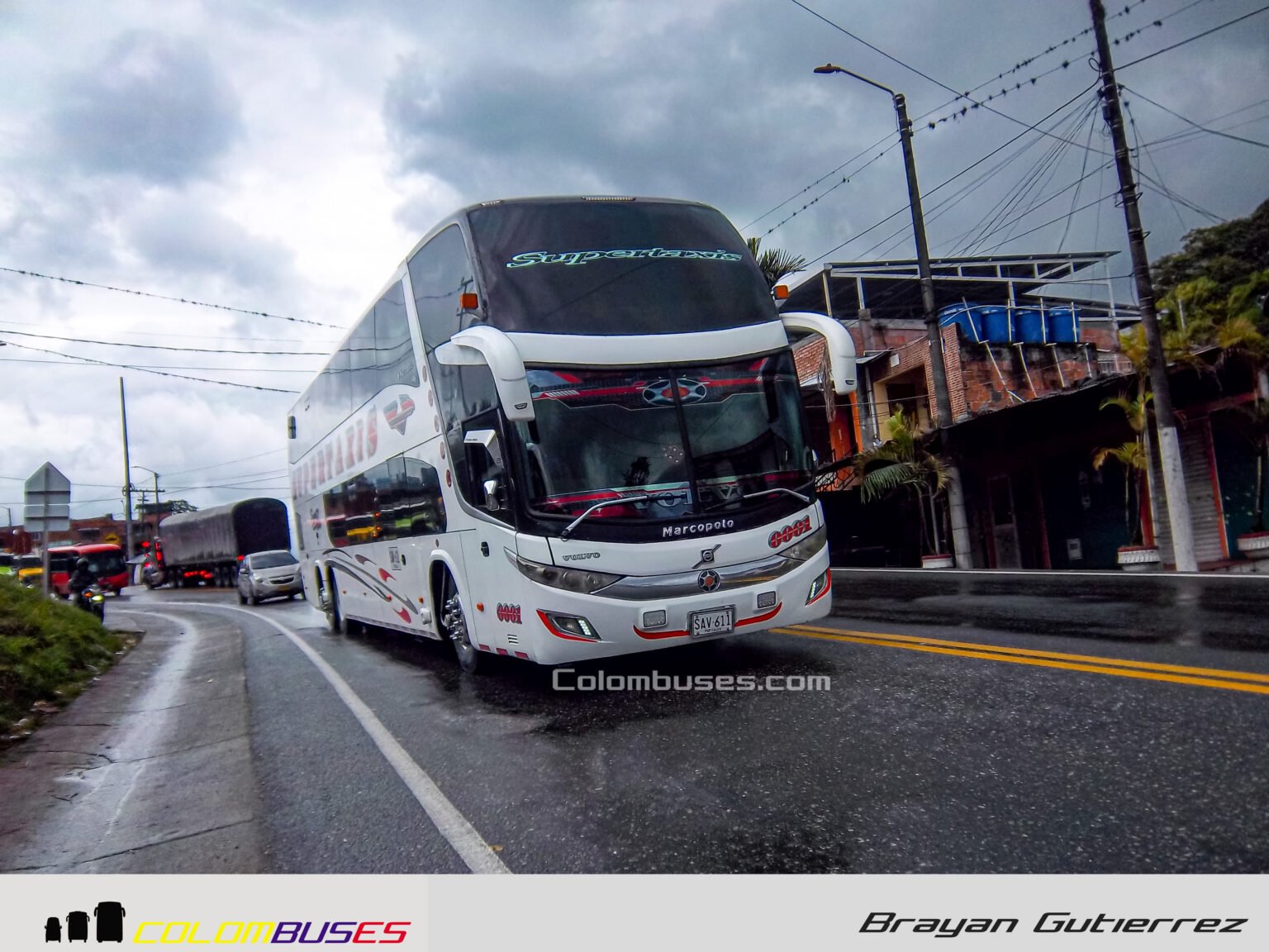 ¿Cuál es el mejor bus para viajar en Colombia? - Colombuses.com