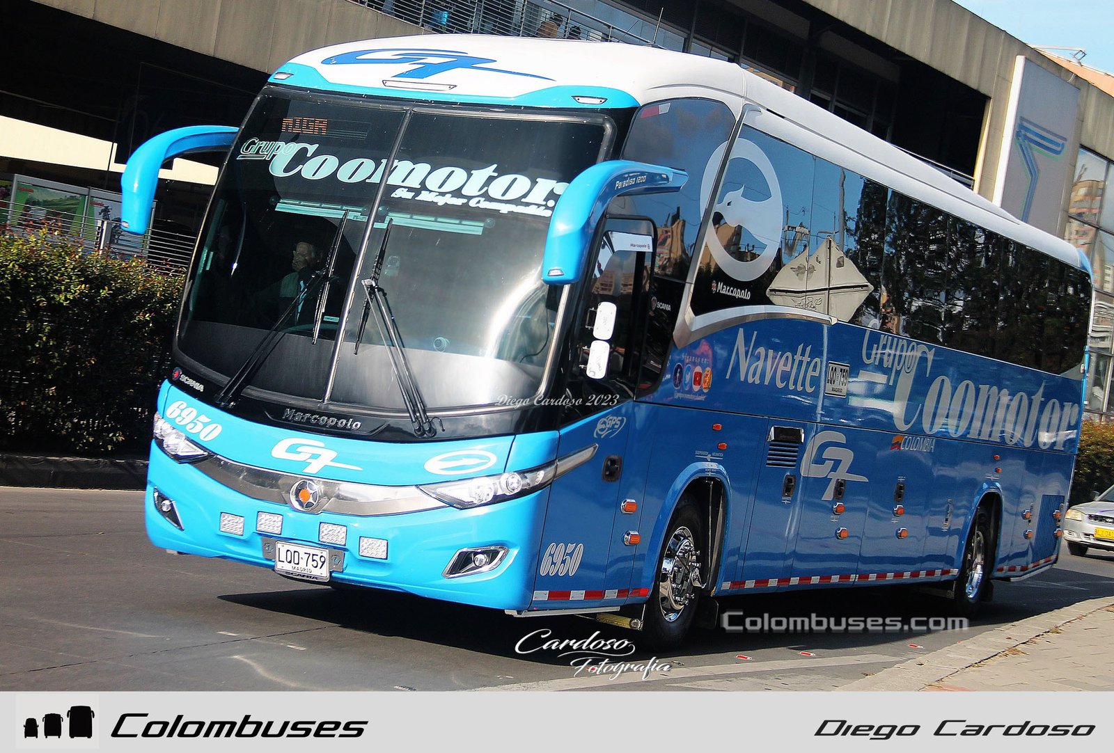 Coomotor 6950 - Colombuses.com
